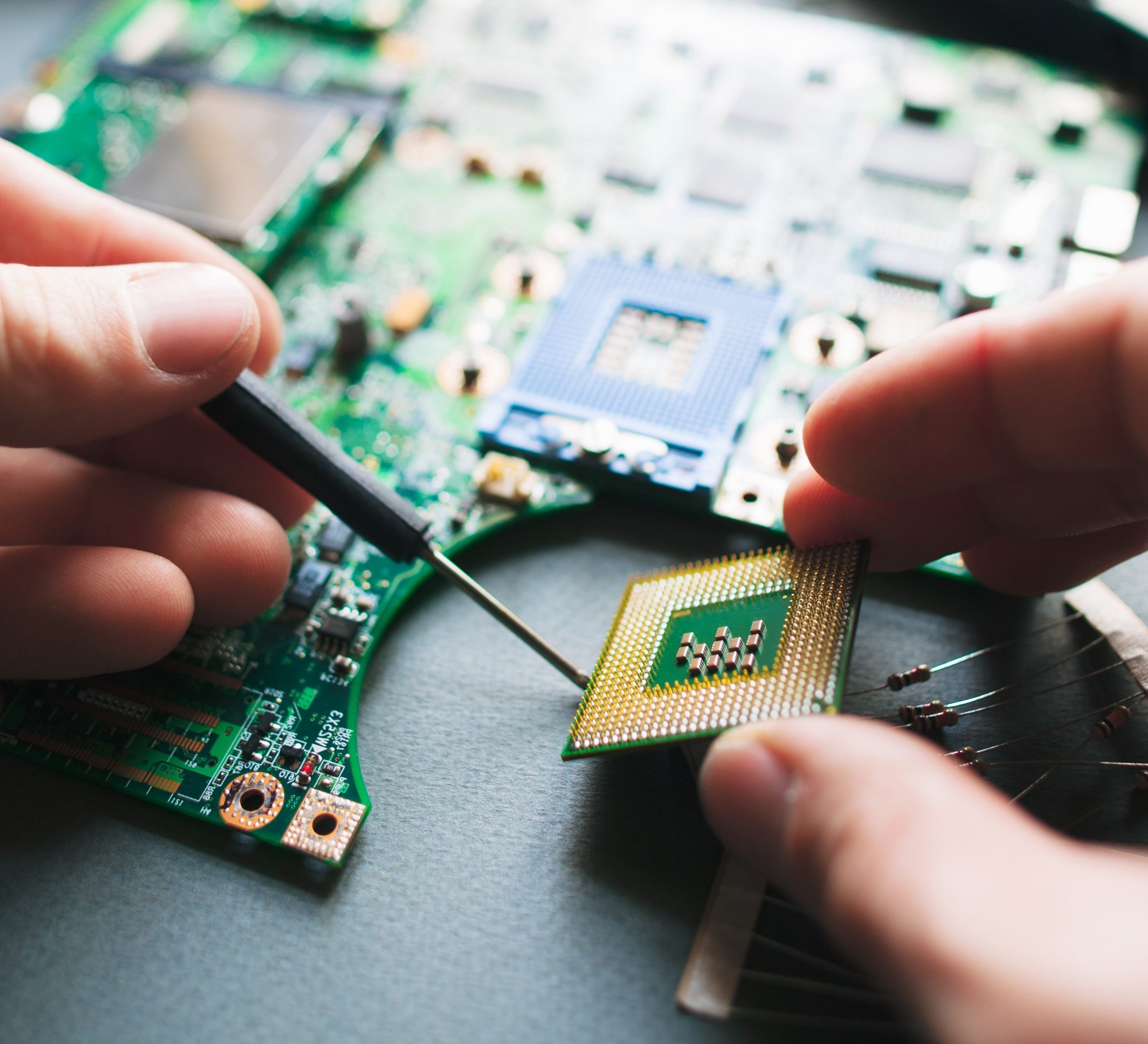 Supported Hardware Maintenance Services | Interactive